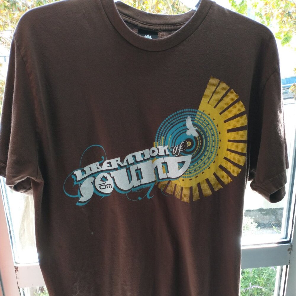 Rare Om Records "Liberation Of Sound" T-Shirt Men's M… - Gem